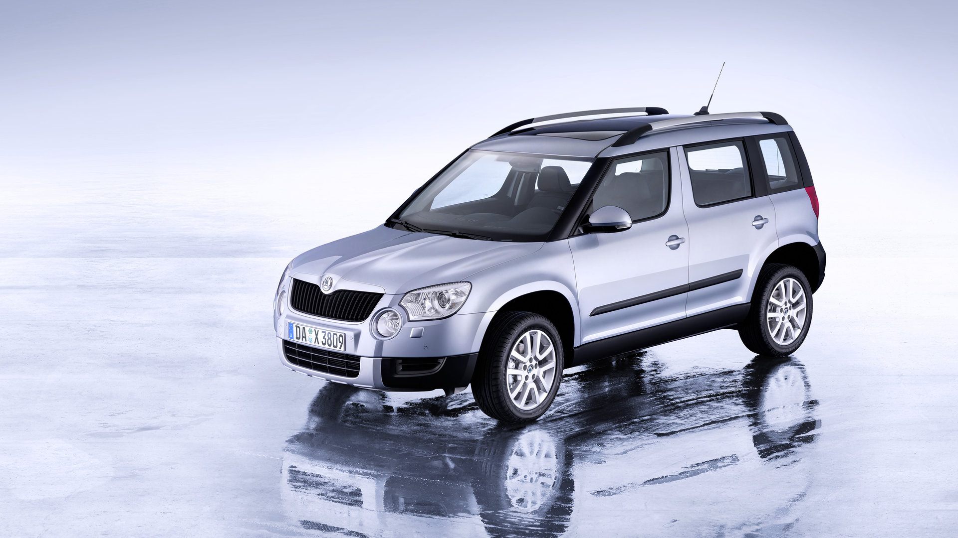 Coche Del D a Skoda Yeti 2 0 TDI 4x4 DSG Esp ritu RACER Coche Del D a Skoda Yeti 2 0 TDI 4x4 DSG Esp ritu RACER
