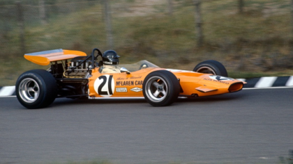 Coche del día: McLaren M7D - espíritu RACER